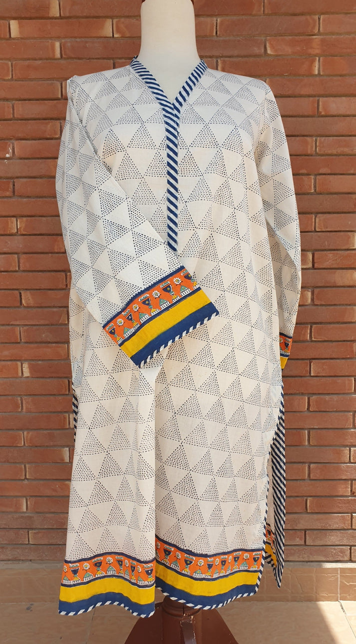 Dotted Triangle – SAMAR SHEIKH - HANDPRINTS